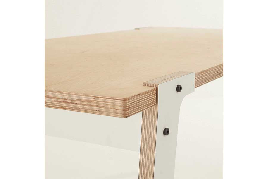 SWITCH Table Mid (150 CM) - D40Studio