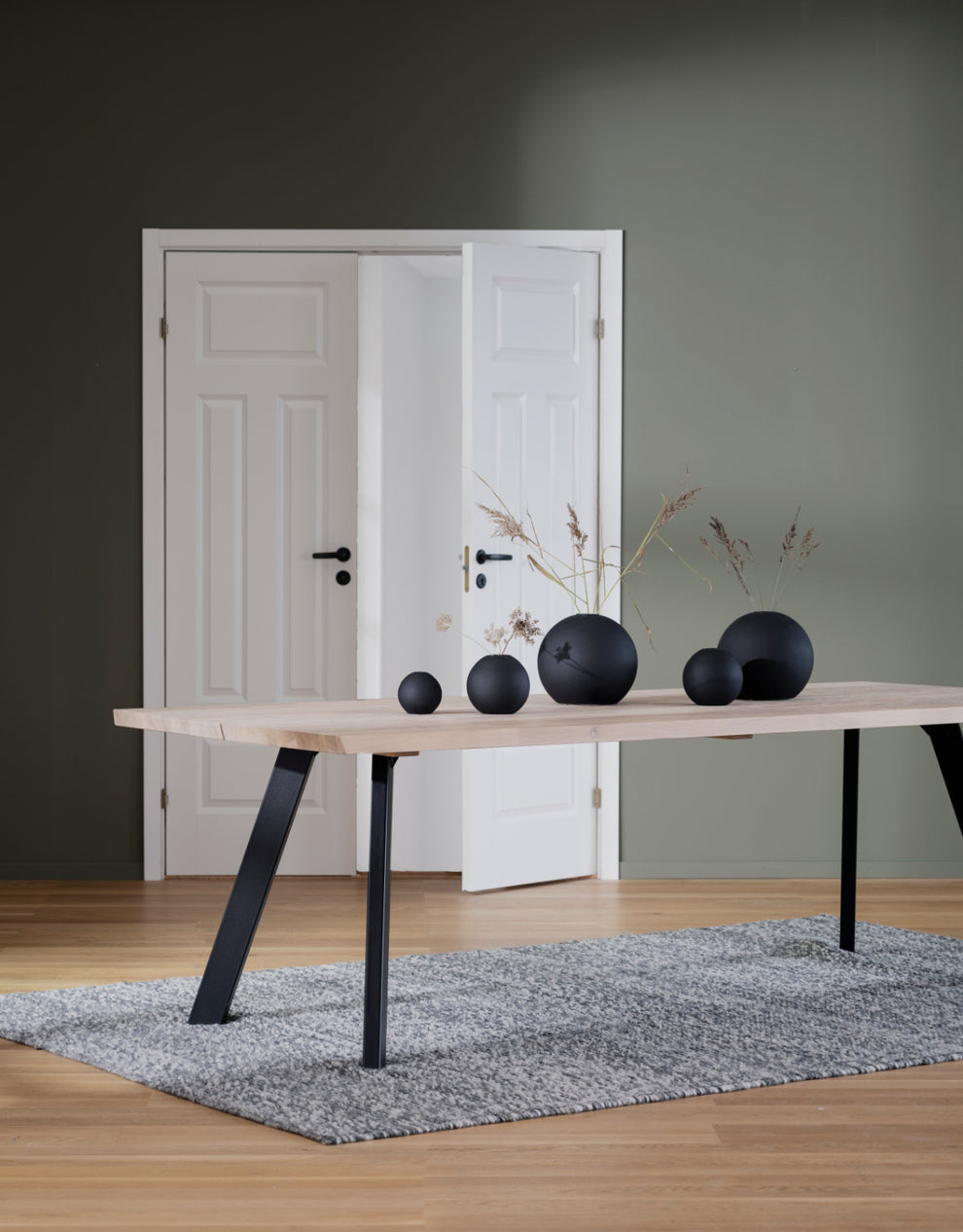FRED Oak Dining Table 240CM – D40Studio