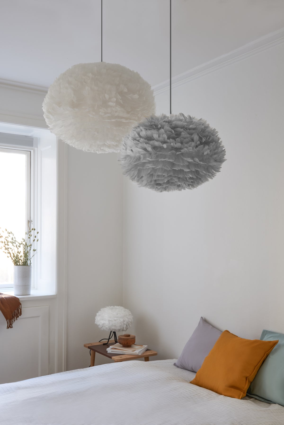 EOS Pendant Light - White & Luxurious - D40Studio