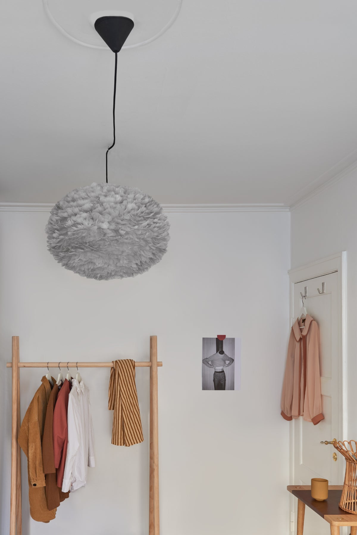 EOS Pendant Light - White & Luxurious - D40Studio